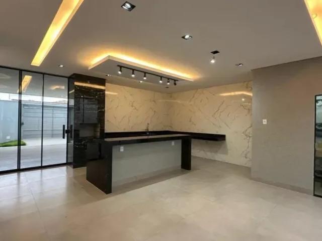 Casa / Sobrado para Venda em Santana de Parnaíba/SP Jardim São Luís 3 Quartos