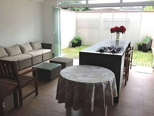 Casa / Sobrado para Venda em Santana de Parnaíba/SP Jardim São Luís 3 Quartos