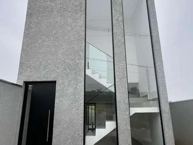 Casa / Sobrado para Venda em Santana de Parnaíba/SP Loteamento Jardim das Flores 3 Quartos