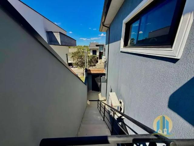 Casa / Sobrado para Venda em Santana de Parnaíba/SP Suru 4 Quartos