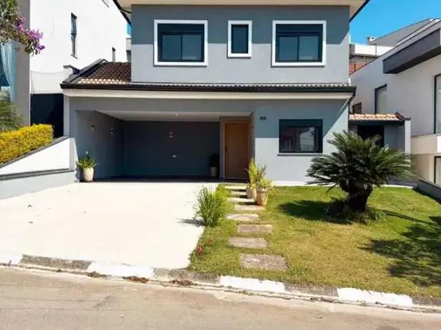 Casa / Sobrado para Venda em Santana de Parnaíba/SP Suru 4 Quartos