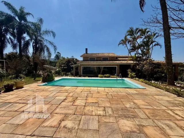 Casa / Sobrado para Venda em Santana de Parnaíba/SP Suru 5 Quartos