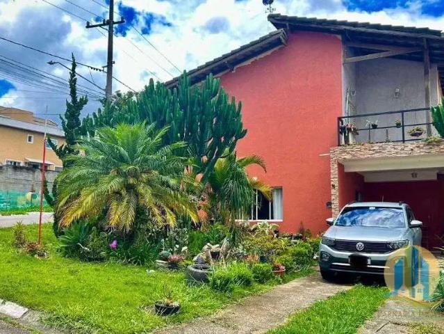 Casa / Sobrado para Venda em Santana de Parnaíba/SP Suru 3 Quartos