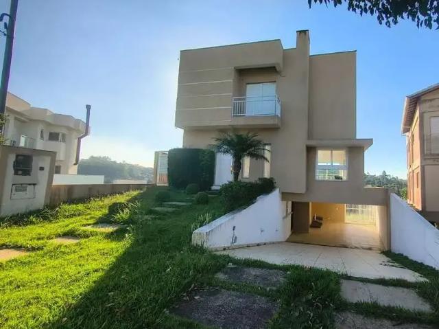 Casa / Sobrado para Venda em Santana de Parnaíba/SP Suru 3 Quartos