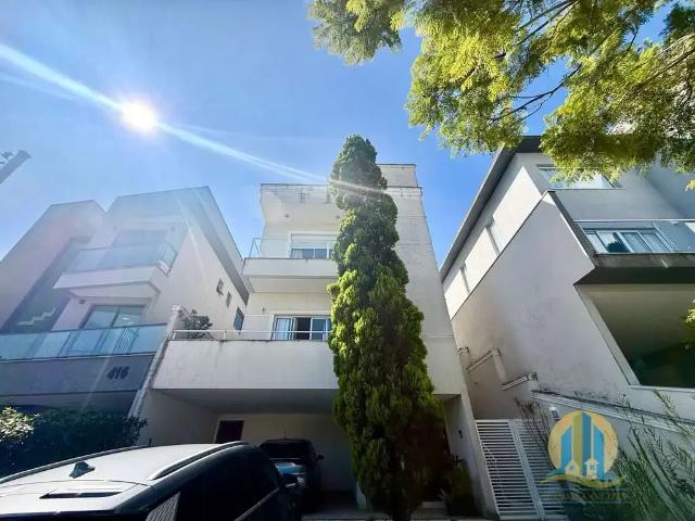 Casa / Sobrado para Venda em Santana de Parnaíba/SP Suru 3 Quartos