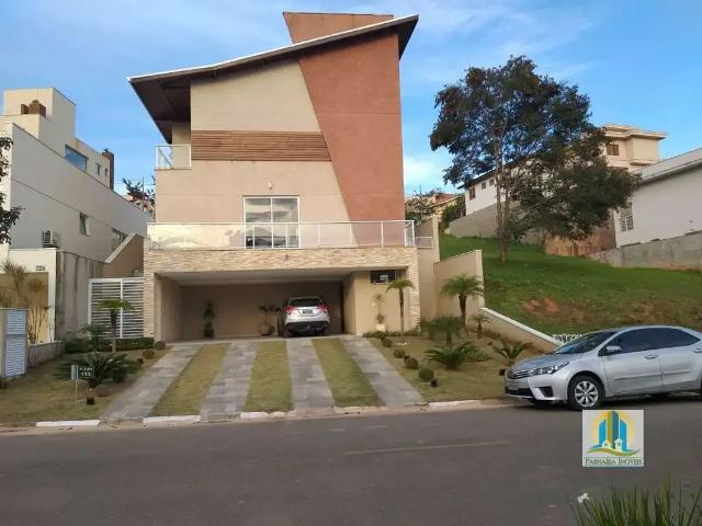 Casa / Sobrado para Venda em Santana de Parnaíba/SP Suru 3 Quartos