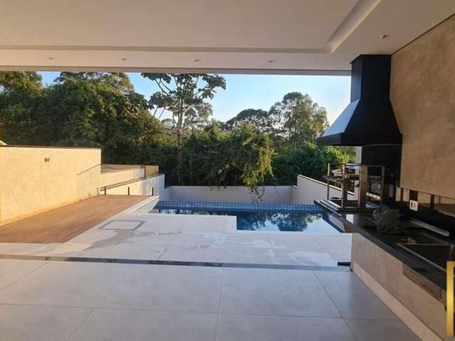 Casa / Sobrado para Venda em Santana de Parnaíba/SP Suru 3 Quartos