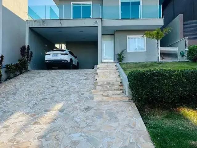 Casa / Sobrado para Venda em Santana de Parnaíba/SP Suru 3 Quartos