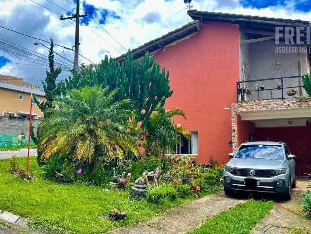 Casa / Sobrado para Venda em Santana de Parnaíba/SP Suru 3 Quartos