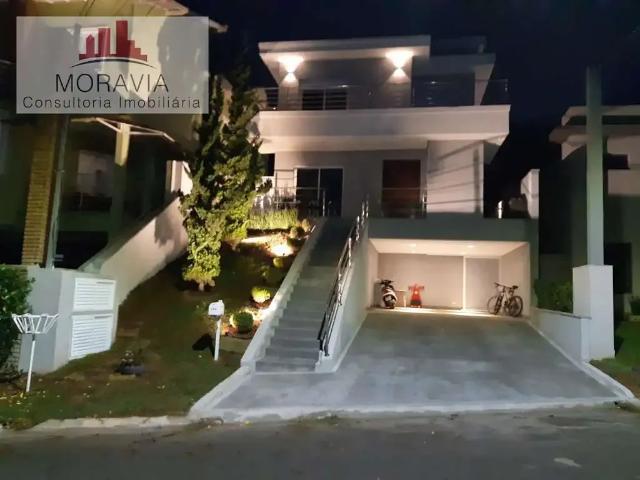 Casa / Sobrado para Venda em Santana de Parnaíba/SP Suru 3 Quartos