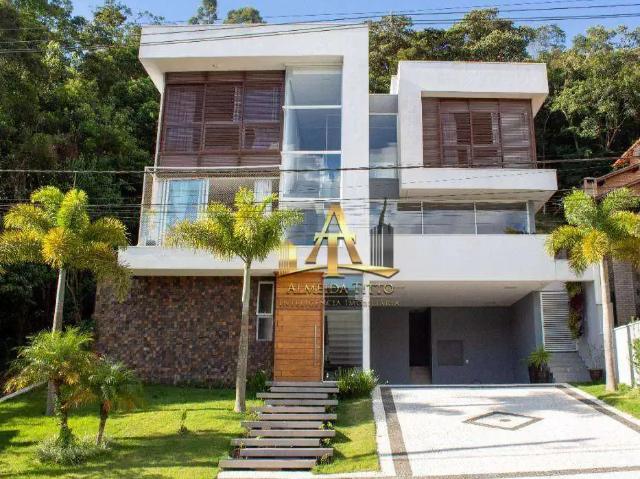 Casa / Sobrado para Venda em Santana de Parnaíba/SP Quintas do Ingaí 3 Quartos