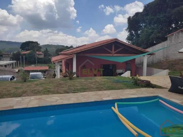 Casa / Sobrado para Venda em Santana de Parnaíba/SP Recanto Maravilha III 3 Quartos