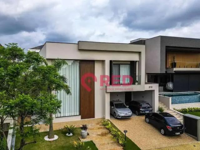 Casa / Sobrado para Venda em Santana de Parnaíba/SP Residencial Burle Marx 4 Quartos