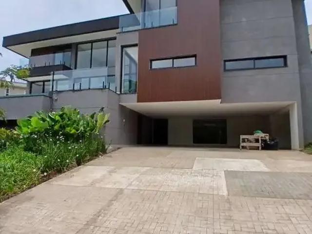 Casa / Sobrado para Venda em Santana de Parnaíba/SP Tamboré 4 Quartos