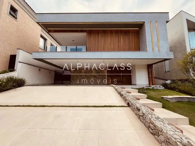 Casa / Sobrado para Venda em Santana de Parnaíba/SP Tamboré 4 Quartos