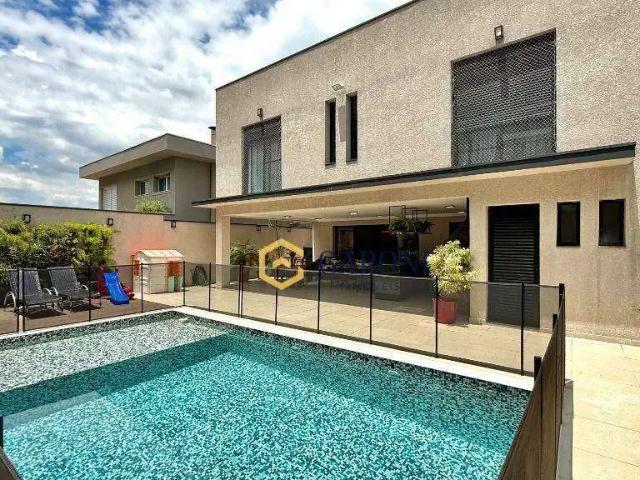 Casa / Sobrado para Venda em Santana de Parnaíba/SP Tamboré 4 Quartos