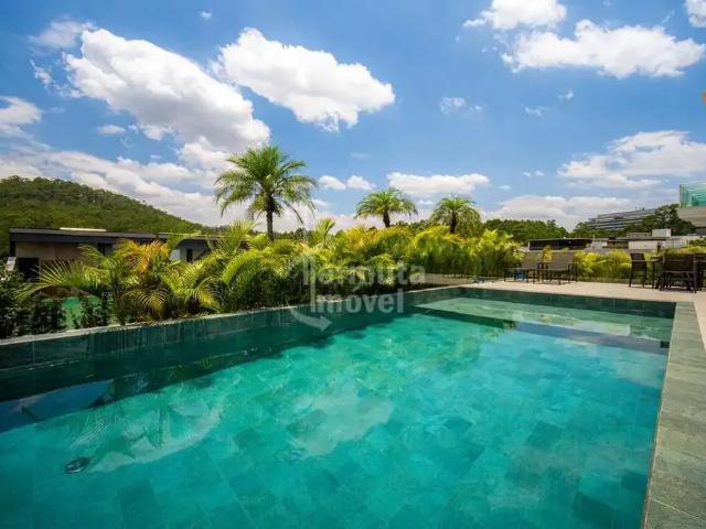 Casa / Sobrado para Venda em Santana de Parnaíba/SP Tamboré 4 Quartos