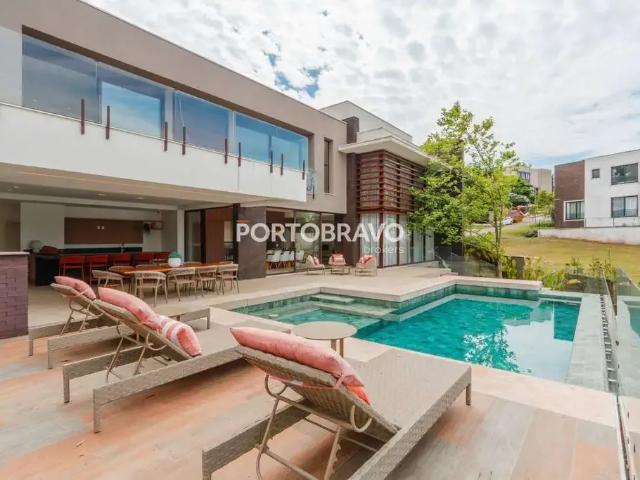 Casa / Sobrado para Venda em Santana de Parnaíba/SP Tamboré 4 Quartos