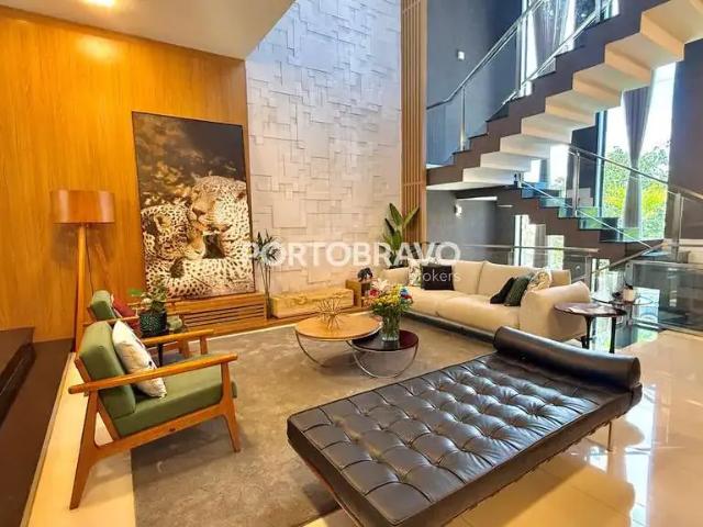 Casa / Sobrado para Venda em Santana de Parnaíba/SP Tamboré 4 Quartos