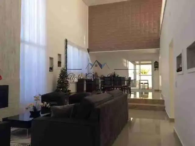 Casa / Sobrado para Venda em Santana de Parnaíba/SP Tamboré 4 Quartos