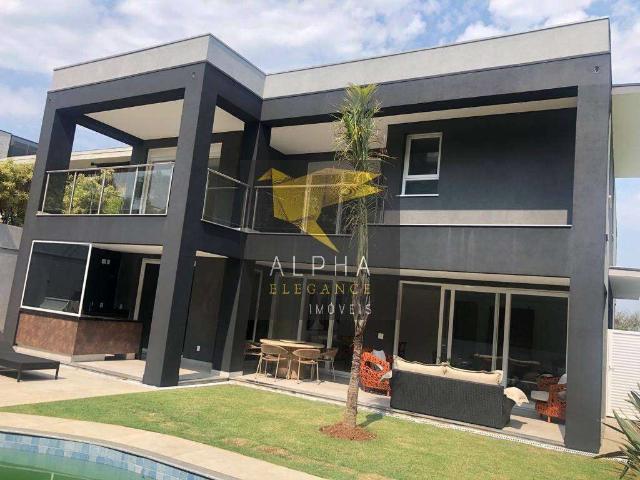 Casa / Sobrado para Venda em Santana de Parnaíba/SP Tamboré 4 Quartos