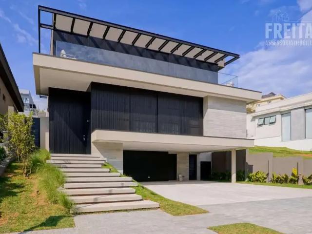 Casa / Sobrado para Venda em Santana de Parnaíba/SP Tamboré 4 Quartos
