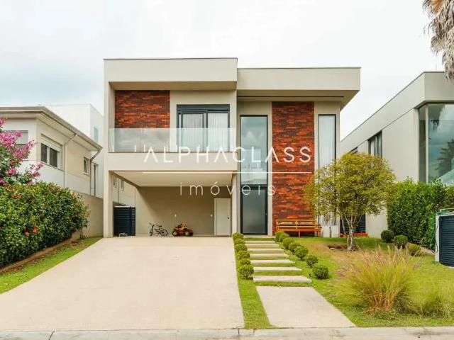 Casa / Sobrado para Venda em Santana de Parnaíba/SP Tamboré 4 Quartos