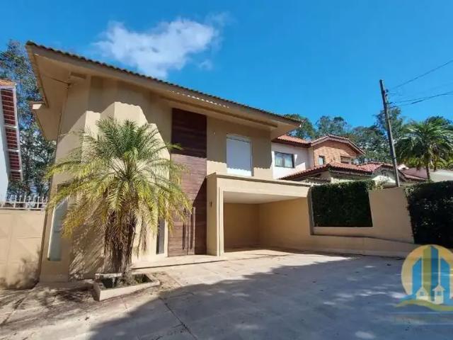Casa / Sobrado para Venda em Santana de Parnaíba/SP Tamboré 4 Quartos