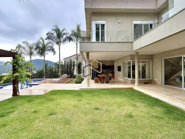 Casa / Sobrado para Venda em Santana de Parnaíba/SP Tamboré 4 Quartos