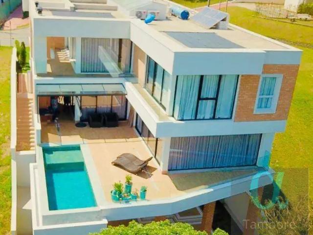 Casa / Sobrado para Venda em Santana de Parnaíba/SP Tamboré 4 Quartos