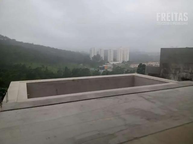 Casa / Sobrado para Venda em Santana de Parnaíba/SP Tamboré 4 Quartos
