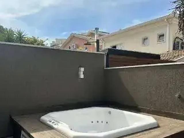 Casa / Sobrado para Venda em Santana de Parnaíba/SP Tamboré 4 Quartos