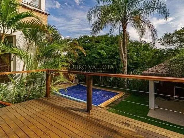 Casa / Sobrado para Venda em Santana de Parnaíba/SP Tamboré 4 Quartos