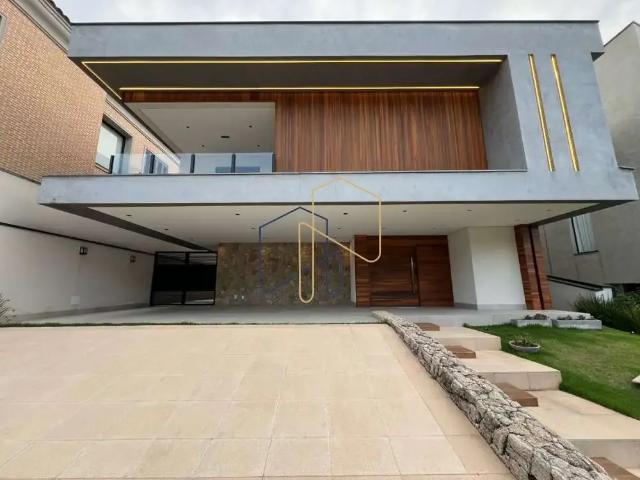 Casa / Sobrado para Venda em Santana de Parnaíba/SP Tamboré 4 Quartos