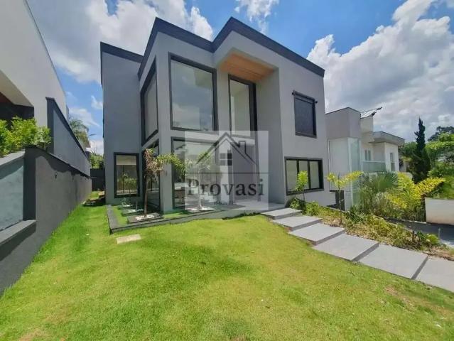 Casa / Sobrado para Venda em Santana de Parnaíba/SP Tamboré 4 Quartos