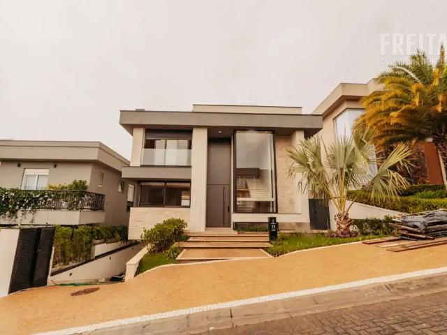 Casa / Sobrado para Venda em Santana de Parnaíba/SP Tamboré 4 Quartos