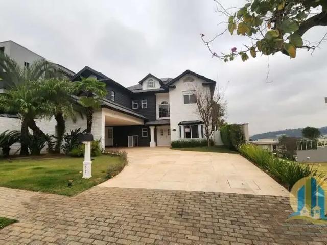 Casa / Sobrado para Venda em Santana de Parnaíba/SP Tamboré 5 Quartos