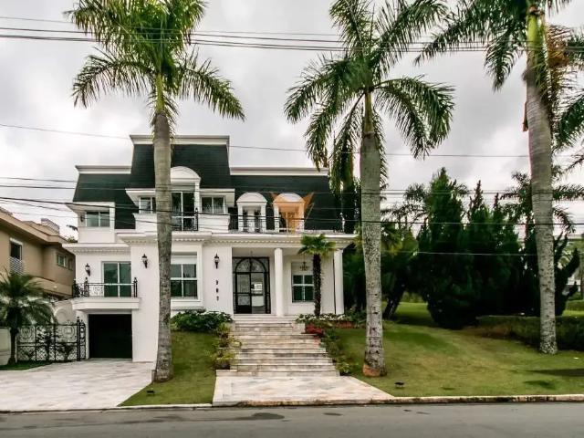 Casa / Sobrado para Venda em Santana de Parnaíba/SP Tamboré 6 Quartos