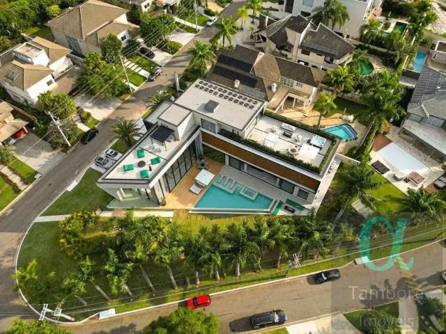 Casa / Sobrado para Venda em Santana de Parnaíba/SP Tamboré 8 Quartos