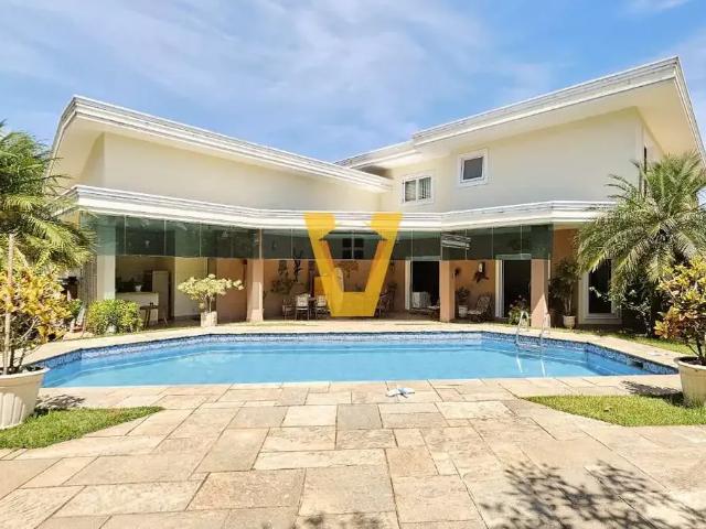 Casa / Sobrado para Venda em Santana de Parnaíba/SP Tamboré 9 Quartos
