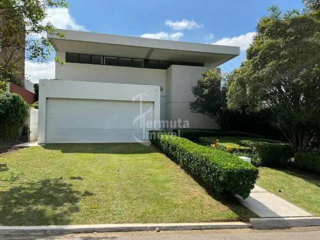 Casa / Sobrado para Venda em Santana de Parnaíba/SP Tamboré 3 Quartos