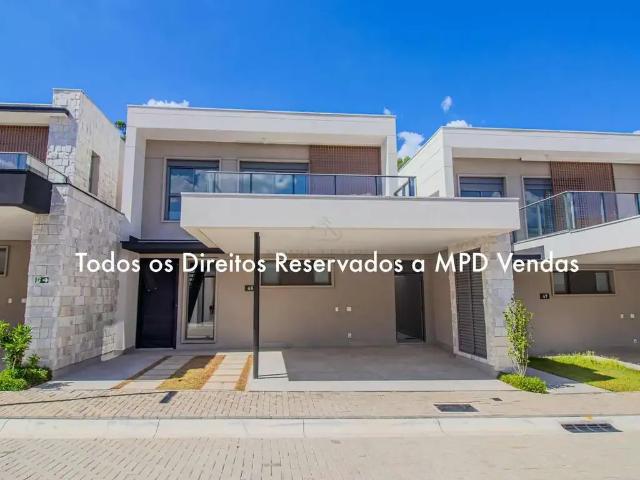 Casa / Sobrado para Venda em Santana de Parnaíba/SP Tamboré 3 Quartos