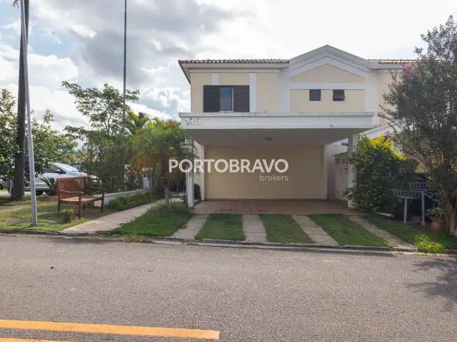Casa / Sobrado para Venda em Santana de Parnaíba/SP Tamboré 3 Quartos