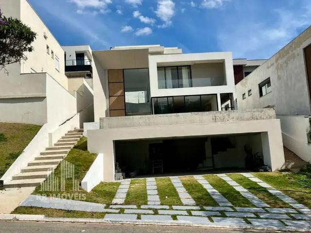 Casa / Sobrado para Venda em Santana de Parnaíba/SP Tamboré 3 Quartos