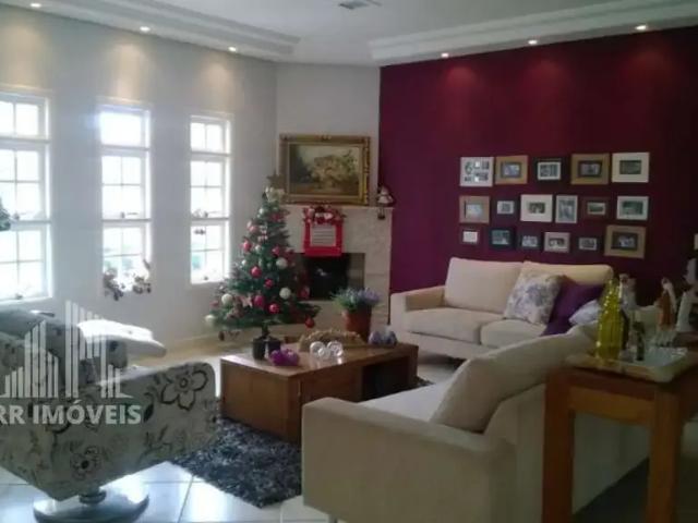 Casa / Sobrado para Venda em Santana de Parnaíba/SP Tarumã 3 Quartos