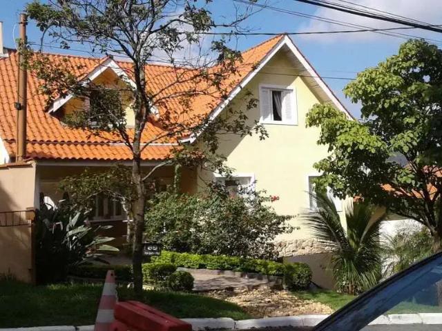 Casa / Sobrado para Venda em Santana de Parnaíba/SP Tarumã 3 Quartos