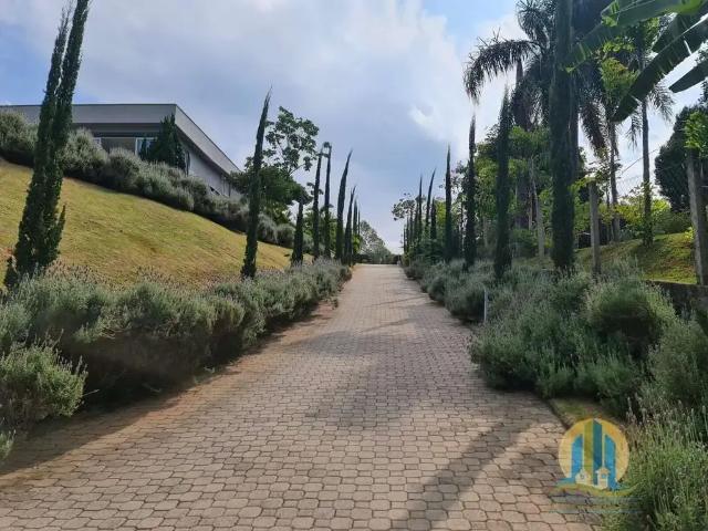 Casa / Sobrado para Venda em Santana de Parnaíba/SP Vila Velha 6 Quartos