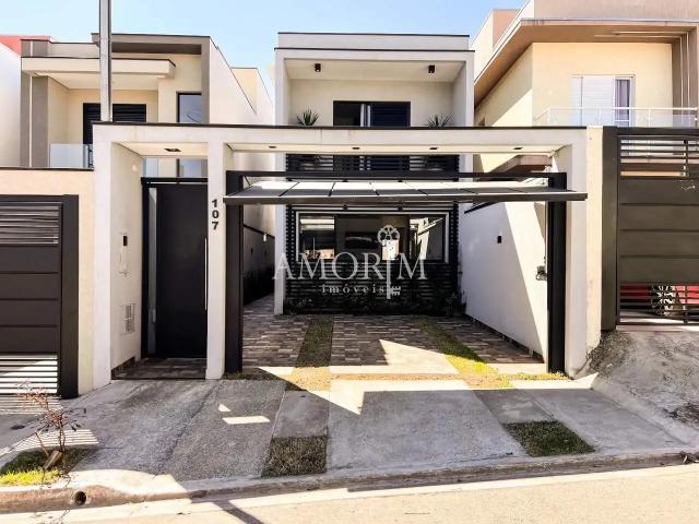 Casa / Sobrado para Venda em Santana de Parnaíba/SP Villas do Jaguari 3 Quartos