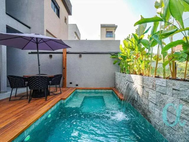 Casa / Sobrado para Venda em Santana de Parnaíba/SP Villas do Jaguari 3 Quartos