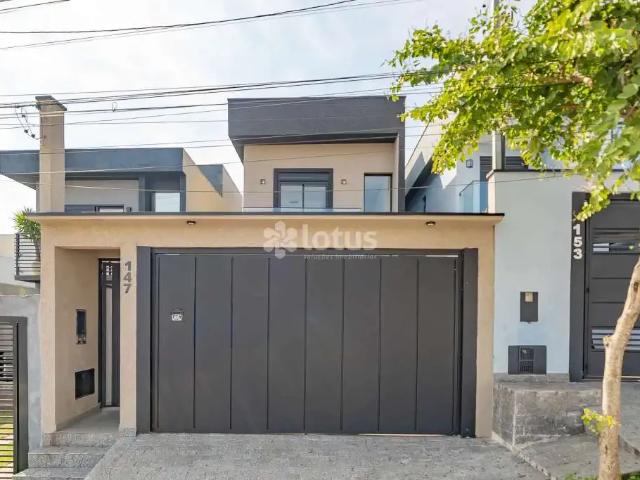 Casa / Sobrado para Venda em Santana de Parnaíba/SP Villas do Jaguari 3 Quartos
